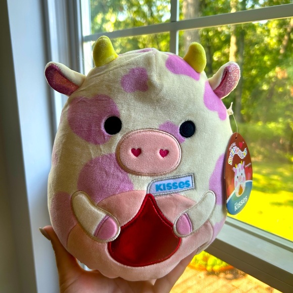 Squishmallows | Accessories | Evangelica The Pink Cow Squishmallow ...